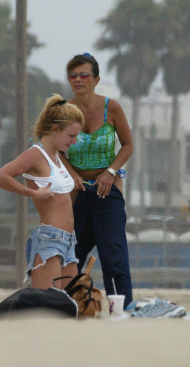 Britney Spears Venice Beach Braless Boobs Hot Celebs Home